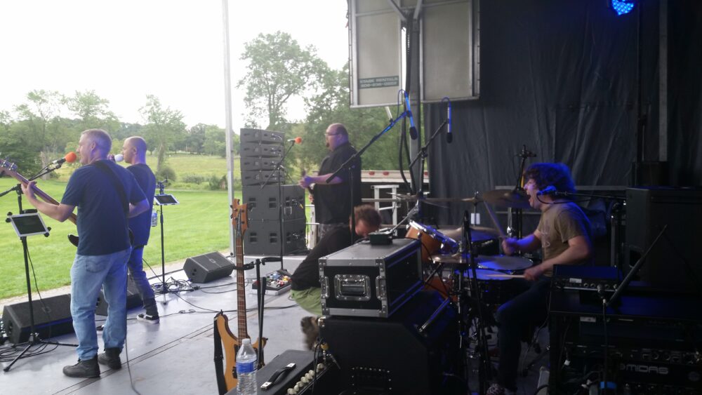 The Big Fuss playing - GSWA